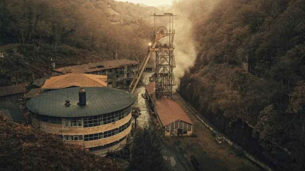 Infiesto (2023): recensione, trama, cast film Infiesto (2023): recensione, trama, cast film
