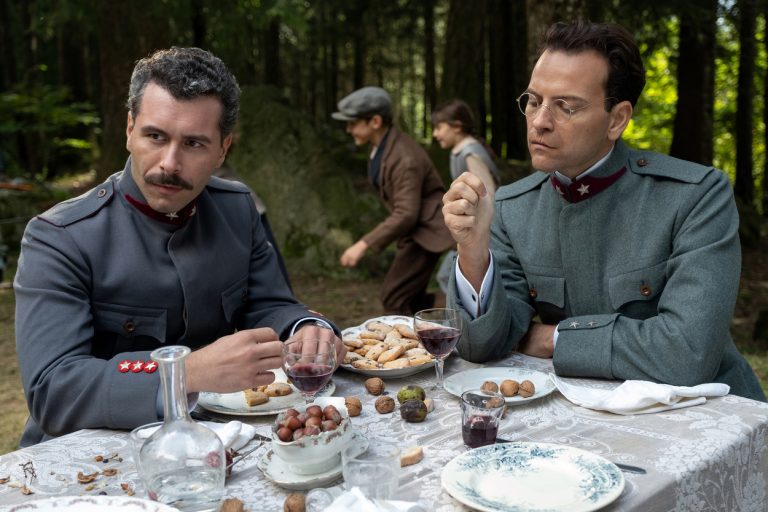 Campo di battaglia (2024): recensione, trama, cast film.